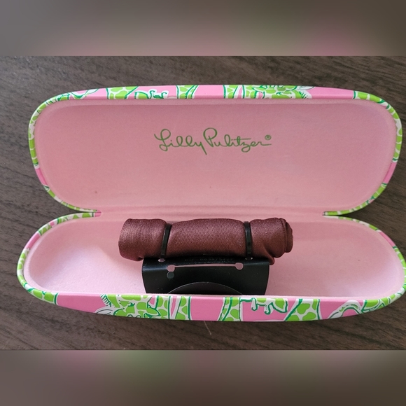 Lilly Pulitzer | Accessories | Lilly Pulitzer Preloved Hard Primark New ...